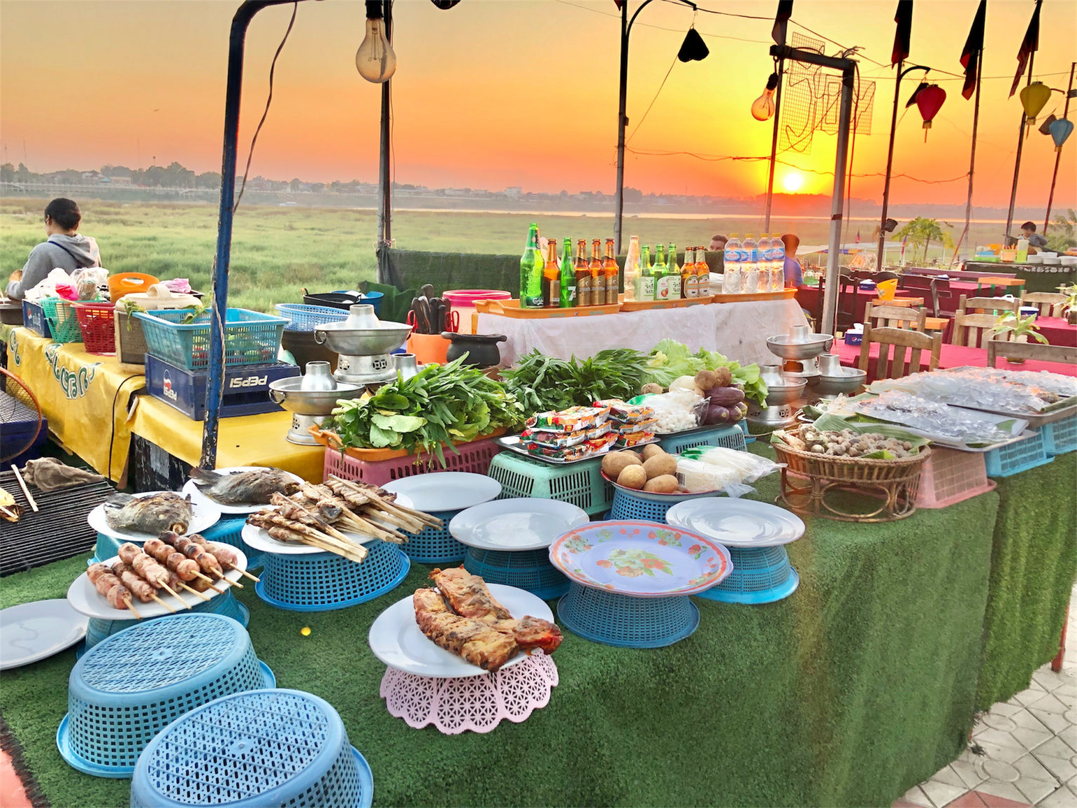 Laos Party – Ramblin' Randy