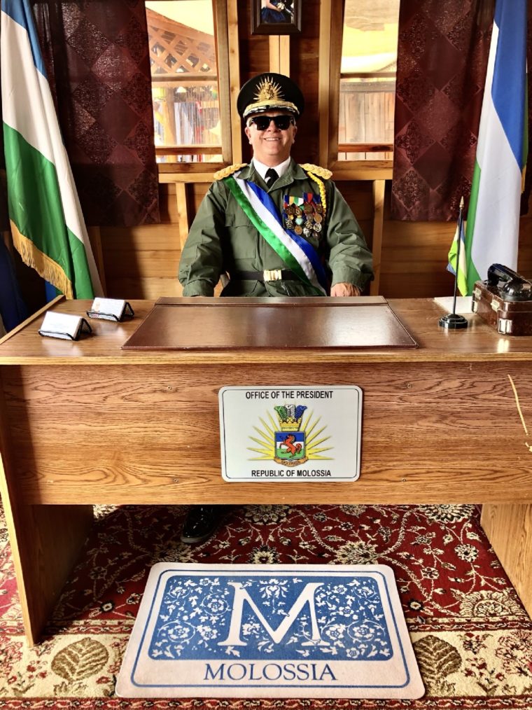 Journey to The Republic of Molossia - Ramblin' Randy